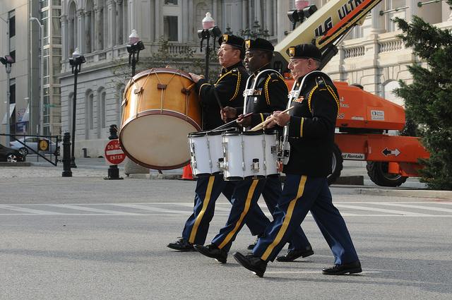 Baltimore salutes veterans, past and present, with annual downtown ...