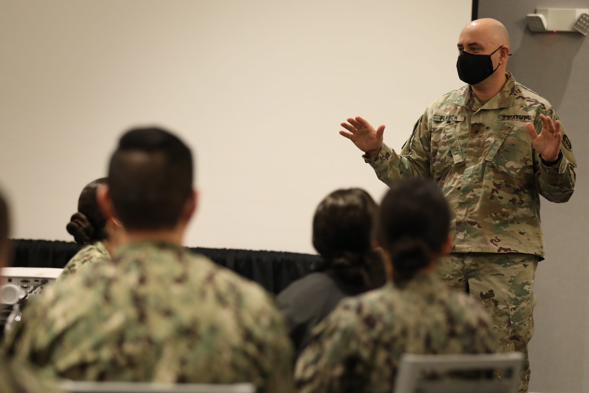 Dual Status Commander – BG Flasch